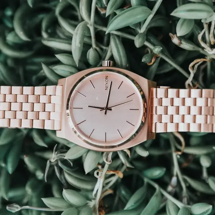 All You Need to Know about Watch Cases: Their Shapes, Sizes, and Materials