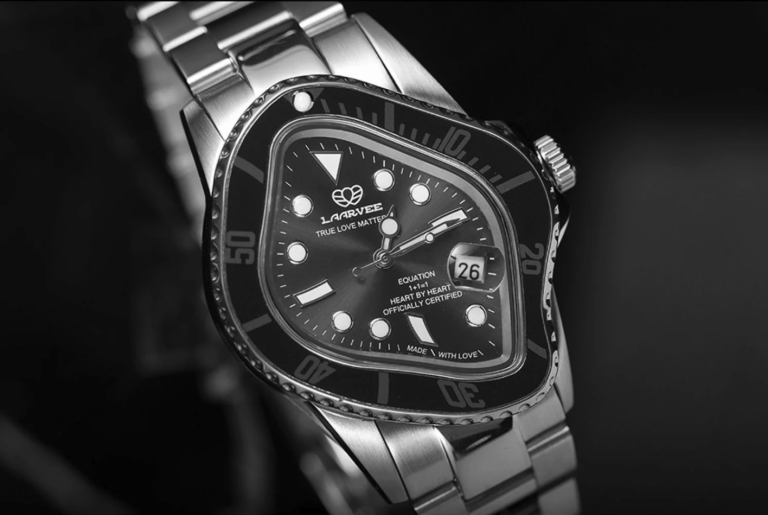 Laarvee Watch: The Incredible Submarine With A Crash Vibe — Swiss Made ...