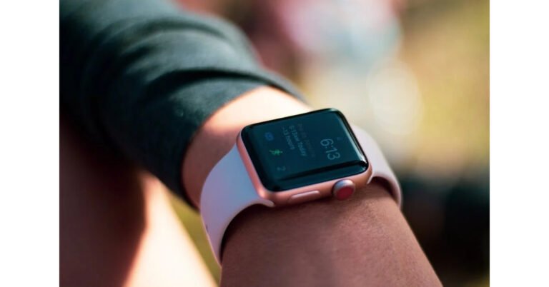 Connected Watches For 30 €: Cutting-Edge Technology Without Breaking ...